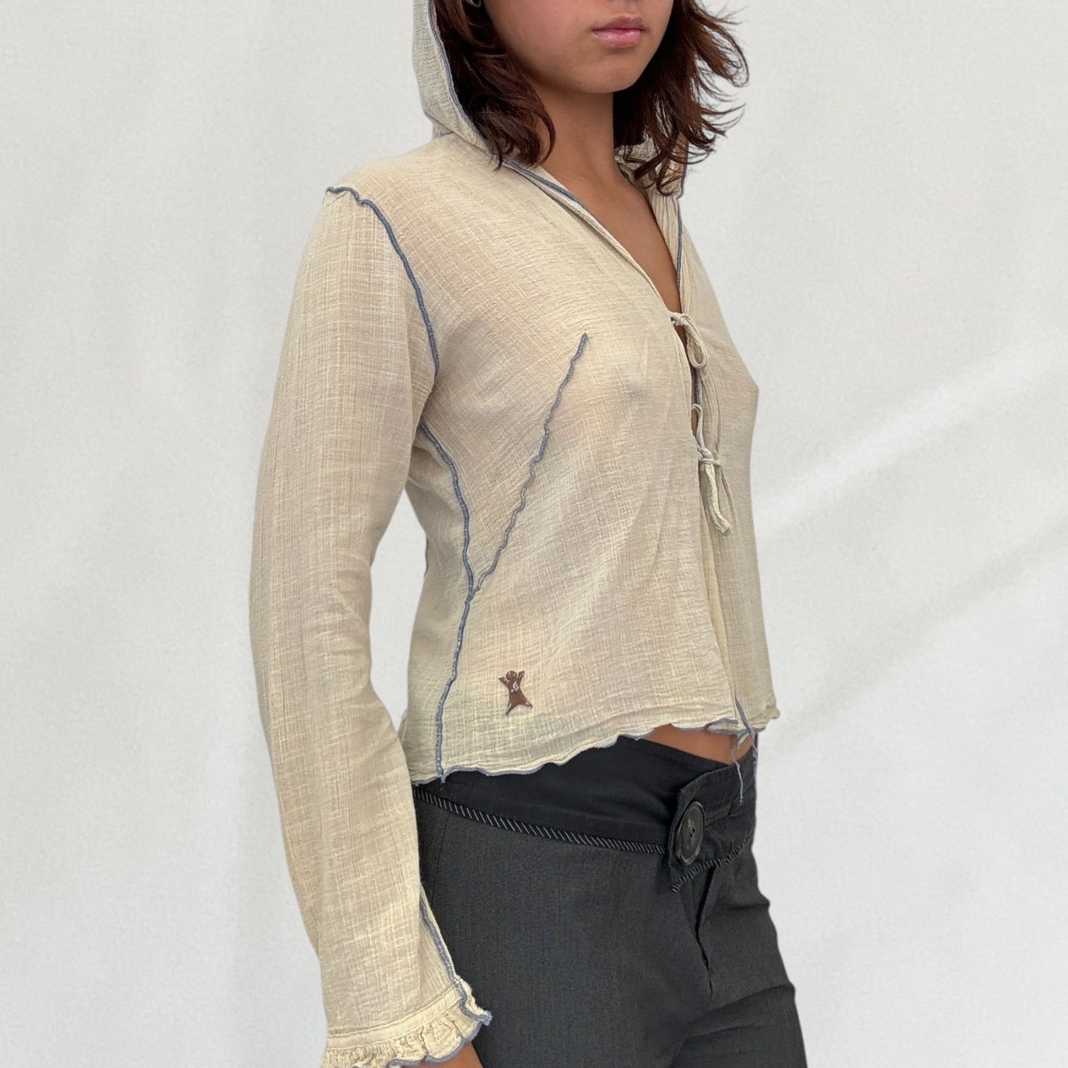 Tops – Vival Studios