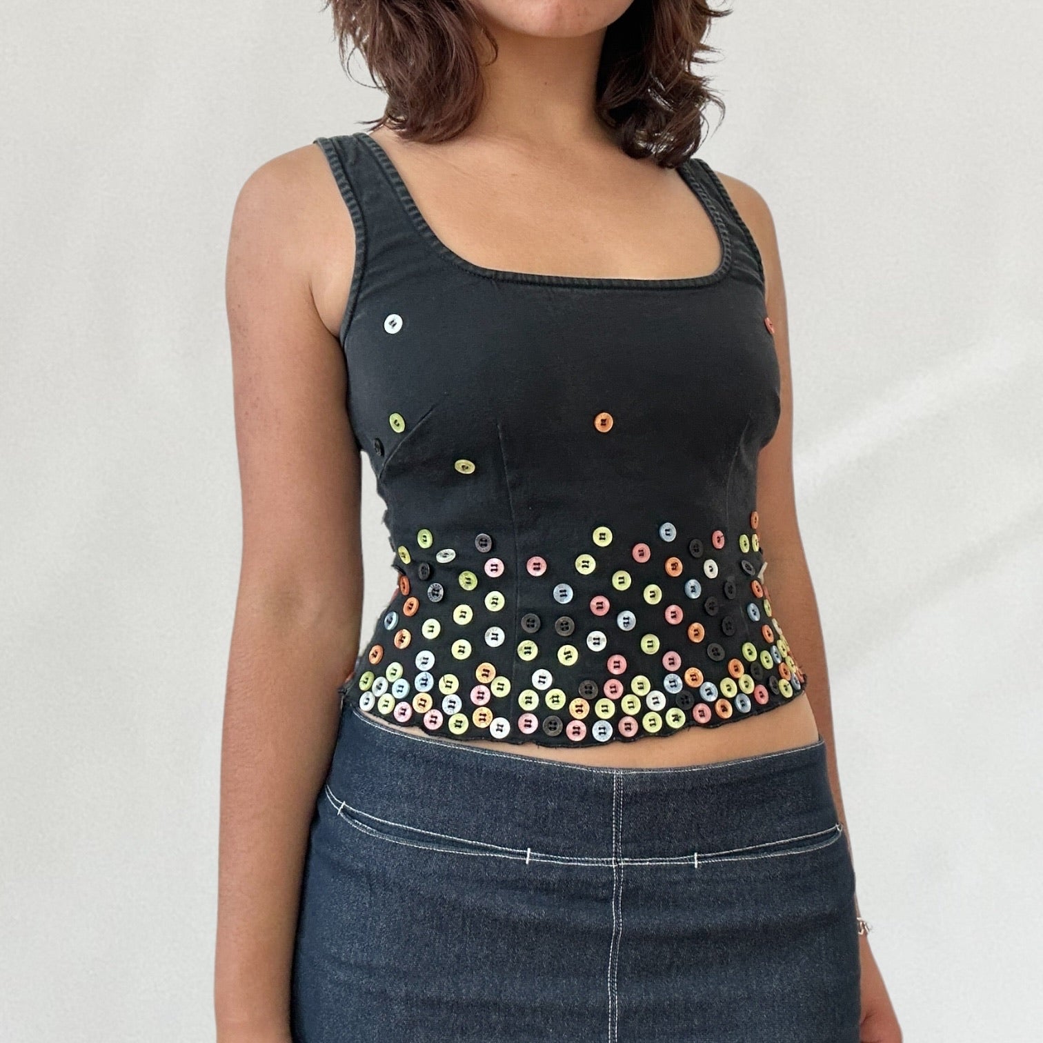 Tops – Vival Studios