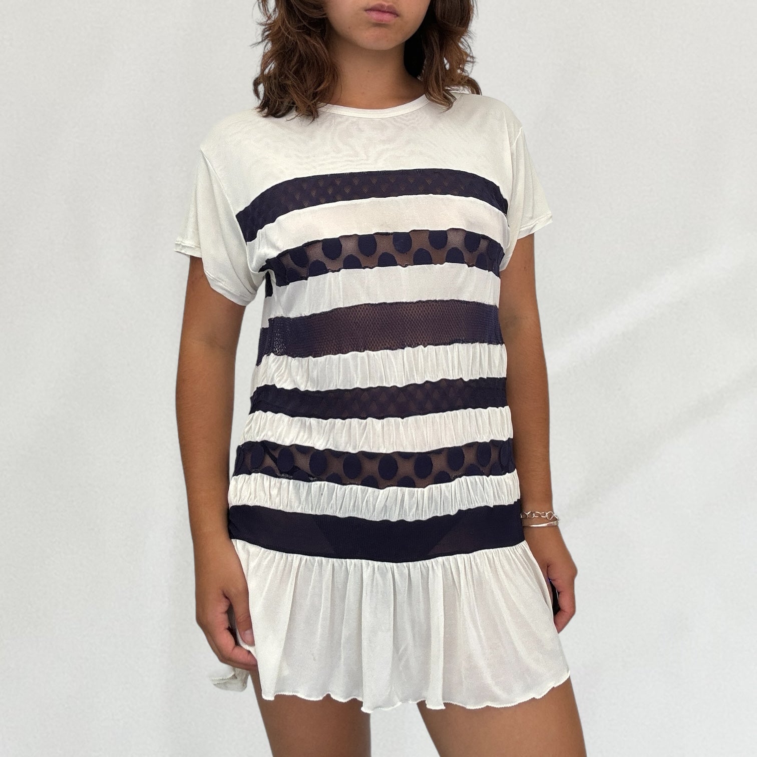 Tops – Vival Studios