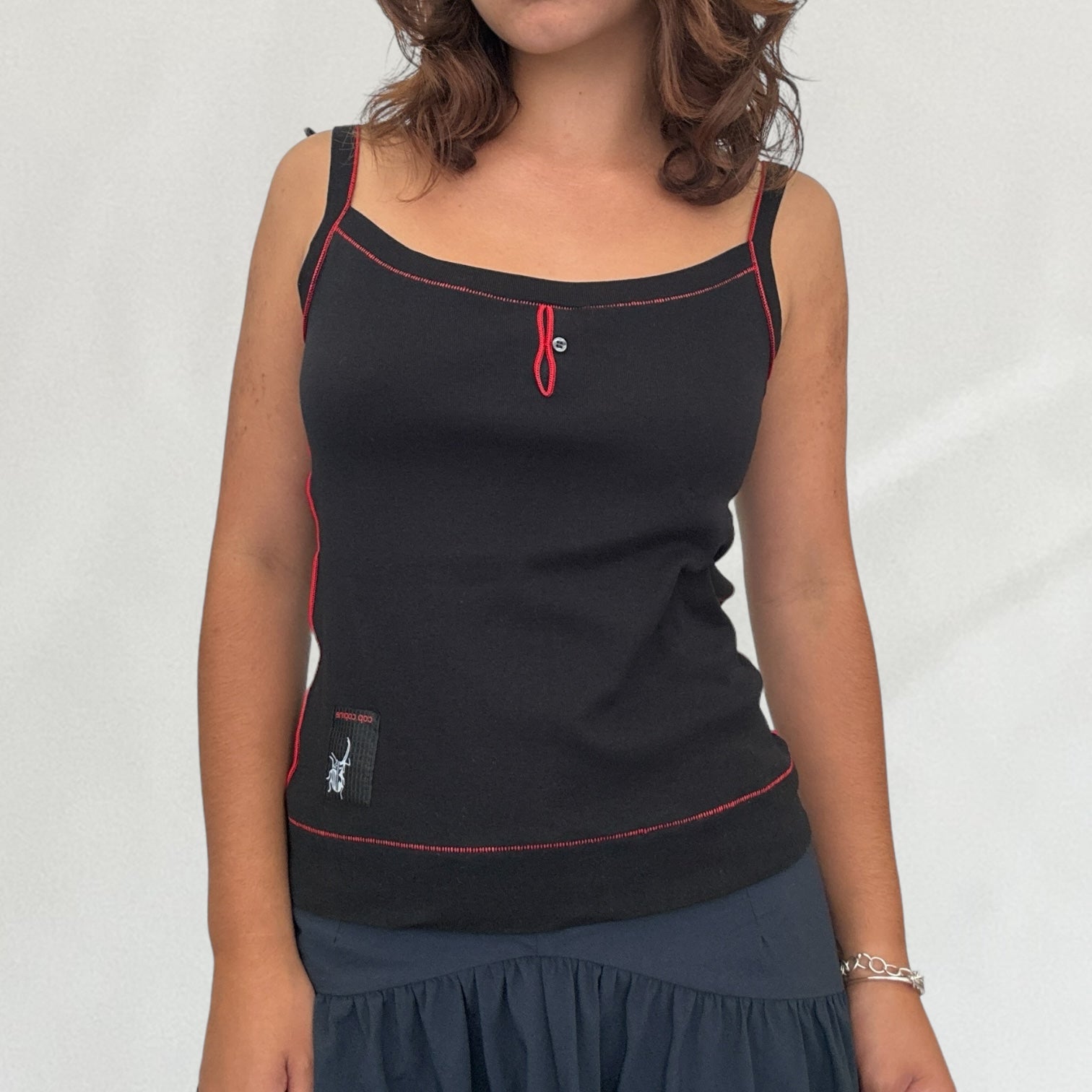 Tops – Vival Studios