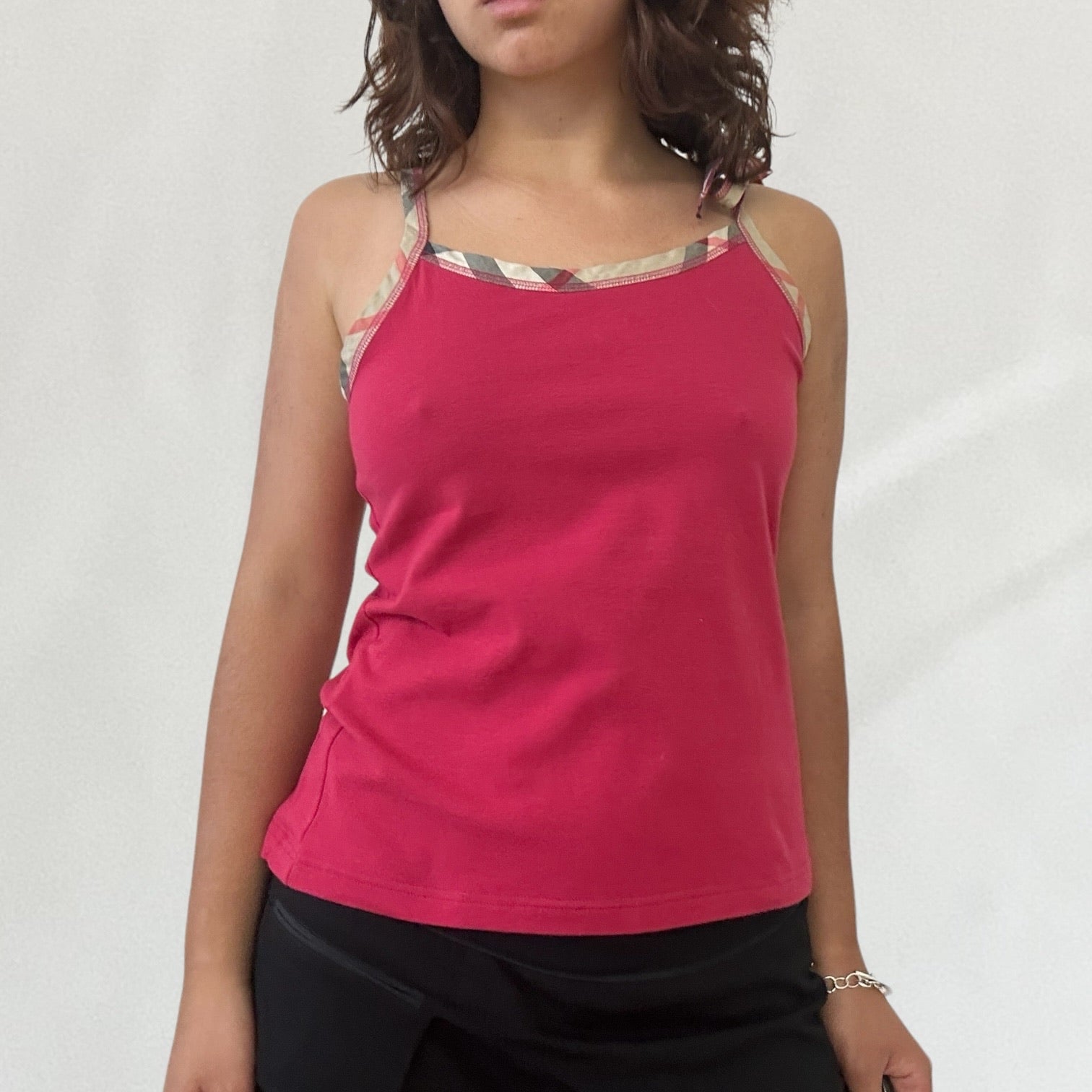 Tops – Vival Studios